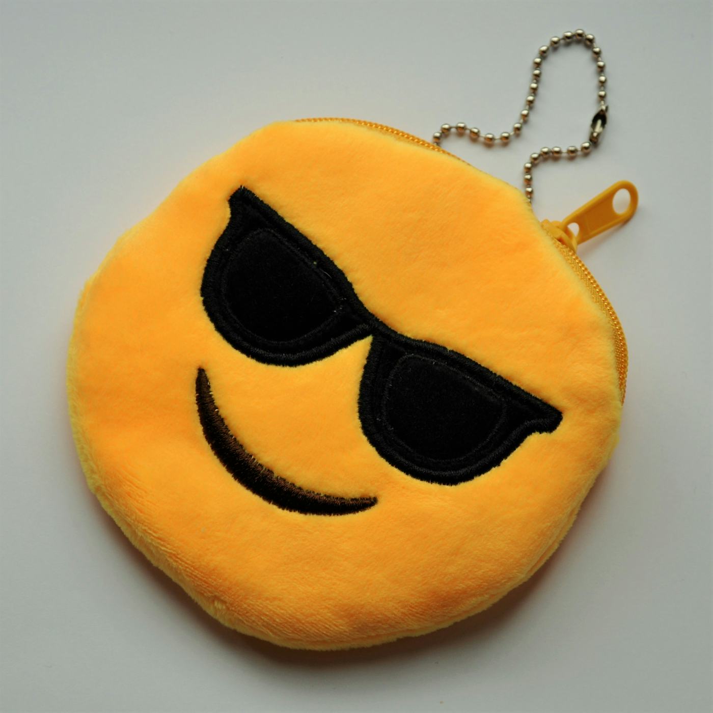 Emojiplånbok som är cool med solglasögon - Emojisar